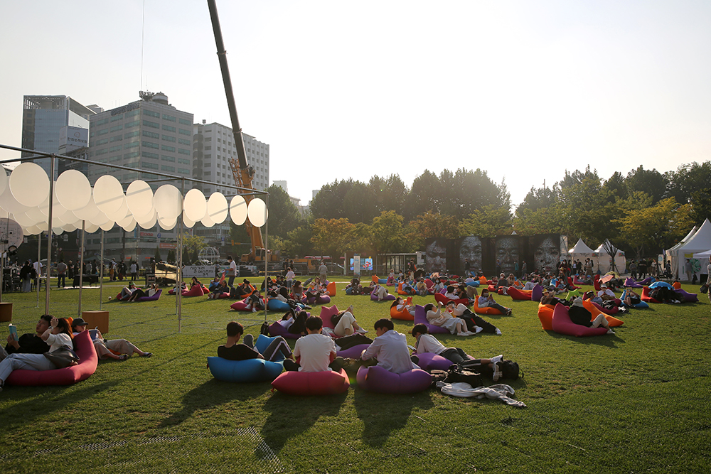 TRIANGLE-STUDIO | 2022 서울거리예술축제