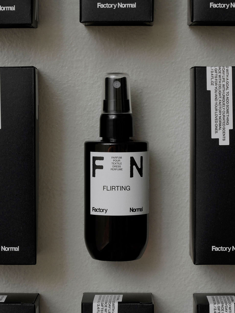 TRIANGLE-STUDIO | Factory Normal Brand Design